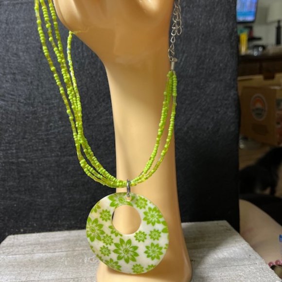 Jewelry | Pretty Lime Green Shell Pendant With Seed Bead Necklace ...